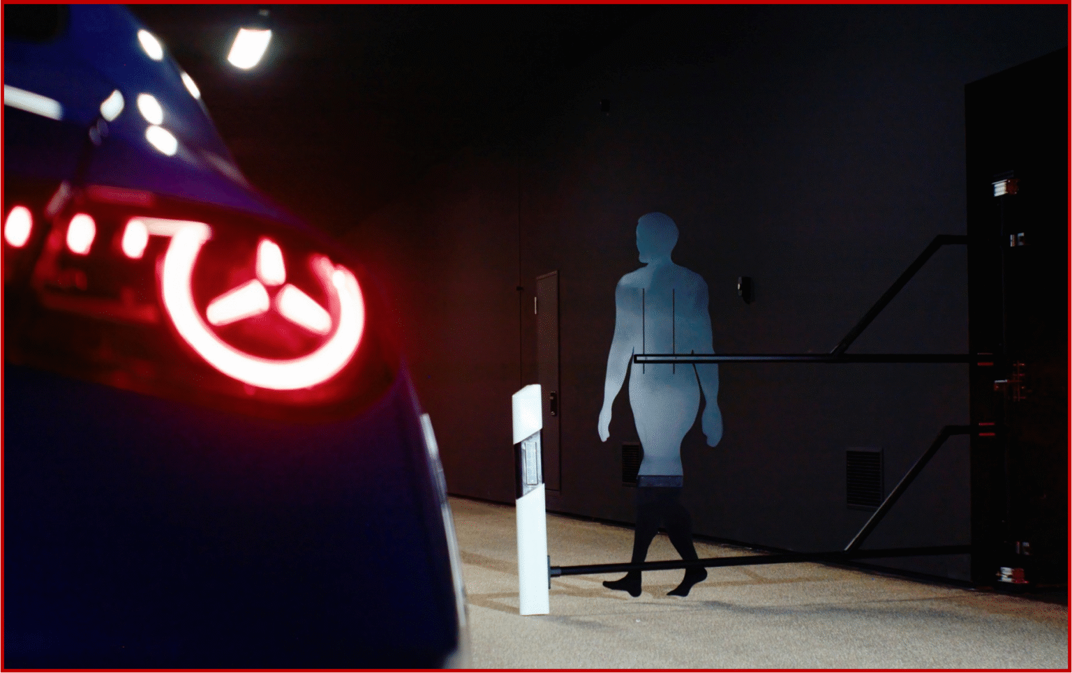 Mercedes-Benz Opens Robotic Lighting Test Center | AutoInformed